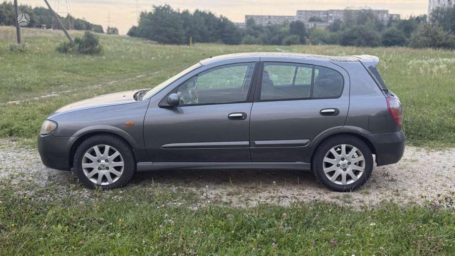 Brūns Nissan Almera 2004 Viļņa, ar dzinēja tilpumu 1.50 L un nobraukumu 320 tūkst. km par 550 €, foto 4 vietnē AUTOMOTO.COM.LV