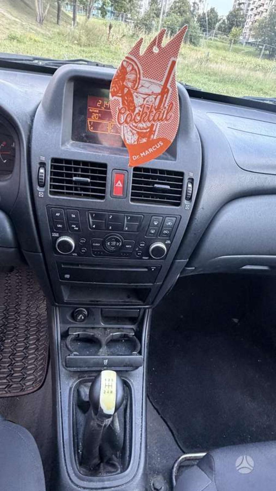 Brūns Nissan Almera 2004 Viļņa, ar dzinēja tilpumu 1.50 L un nobraukumu 320 tūkst. km par 550 €, foto 15 vietnē AUTOMOTO.COM.LV