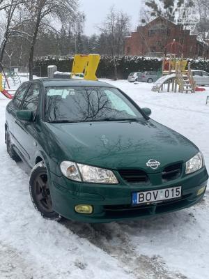 Zaļš Nissan Almera 2000 Kauņa, ar dzinēja tilpumu 1.80 L un nobraukumu 185 tūkst. km par 450 €, foto  vietnē AUTOMOTO.COM.LV
