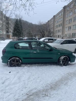 Green Nissan Almera 2000 in Kaunas, with an engine capacity of 1.80 L and mileage of 185 thousand km for 450 €, photo 4 on AUTOMOTO.COM.LV