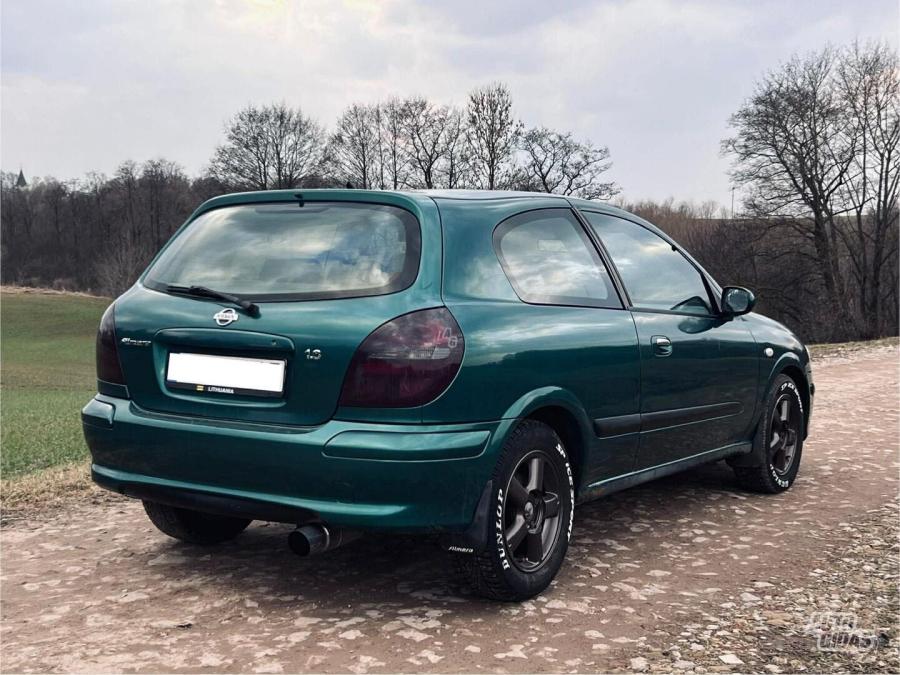 Zaļš Nissan Almera 2000 Marijampole, ar dzinēja tilpumu 1.80 L un nobraukumu 186 tūkst. km par 500 €, foto 3 vietnē AUTOMOTO.COM.LV
