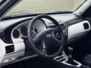 Zaļš Nissan Almera 2000 Marijampole, ar dzinēja tilpumu 1.80 L un nobraukumu 186 tūkst. km par 500 €, foto 6 vietnē AUTOMOTO.COM.LV