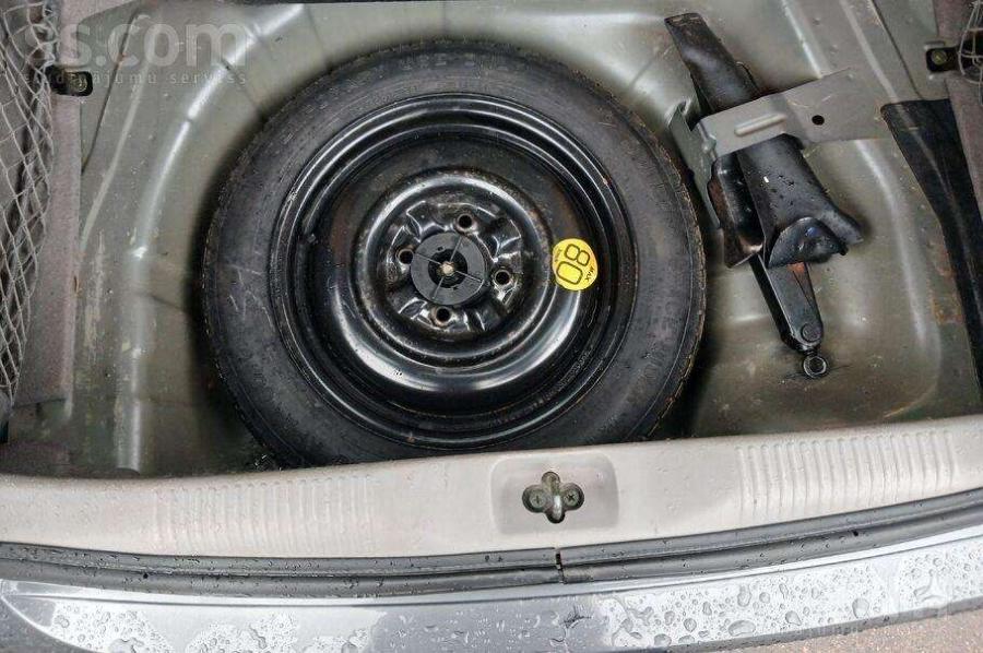 Grey Nissan Almera 2002 in Riga, with an engine capacity of 1.80 L and mileage of 127 thousand km for 1590 €, photo 17 on AUTOMOTO.COM.LV