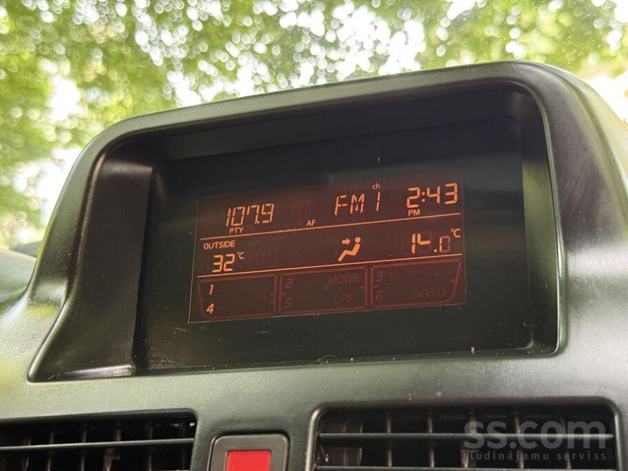 Grey Nissan Almera 2003 in Riga, with an engine capacity of 2.20 L and mileage of 0 thousand km for 750 €, photo 8 on AUTOMOTO.COM.LV