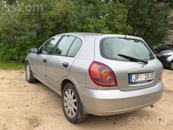 Nissan Almera 2005 in Riga on AUTOMOTO.COM.LV Grey Nissan Almera 2005 in Riga, with an engine capacity of 2.20 L and mileage of 292 thousand km for 1600 €, photo 4 on AUTOMOTO.COM.LV