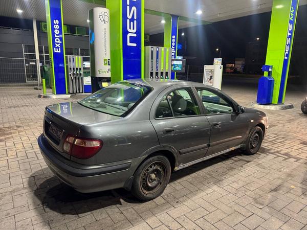 Серый Ниссан Альмера 2002 в Таллин, объемом двигателя 1.80 л и пробегом 242 тыс. км за 999 €, фото 5 на AUTOMOTO.COM.LV