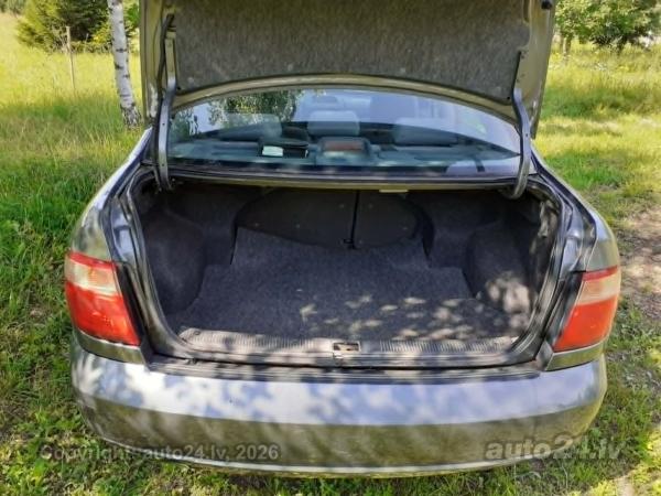 Grey Nissan Almera 2006 in Tallinn, with an engine capacity of 1.50 L and mileage of 286 thousand km for 800 €, photo 7 on AUTOMOTO.COM.LV