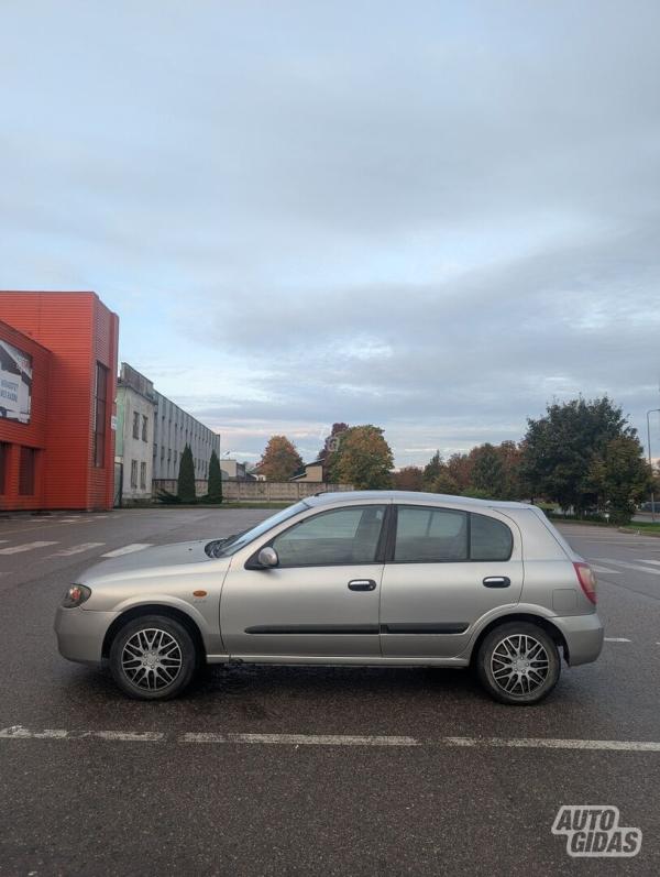 Nissan Almera 2003 in Ukmerge, with an engine capacity of 1.80 L and mileage of 150 thousand km for 1050 €, photo 3 on AUTOMOTO.COM.LV