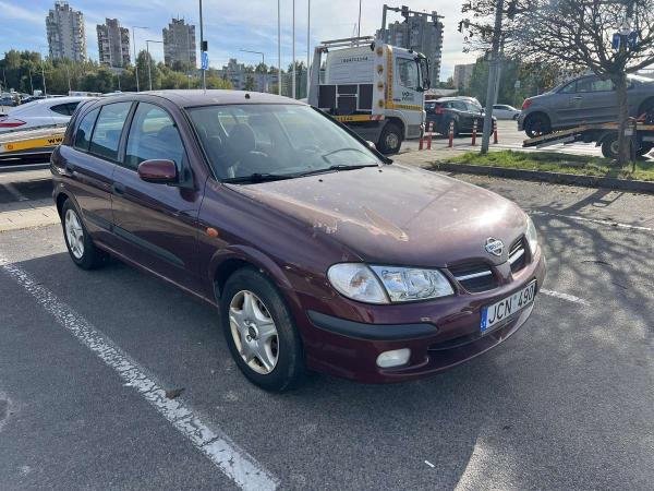 Red Nissan Almera 2002 in Vilnius, with an engine capacity of 1.50 L and mileage of 180 thousand km for 380 €, photo 4 on AUTOMOTO.COM.LV