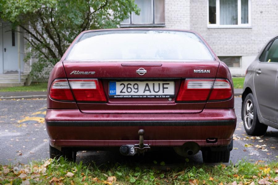 Красный Ниссан Альмера 1999 в Таллин, объемом двигателя 1.90 л и пробегом 186 тыс. км за 600 €, фото 4 на AUTOMOTO.COM.LV