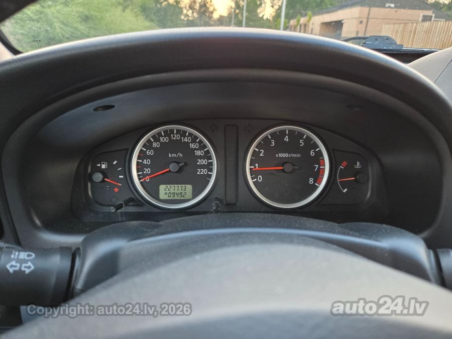 Ниссан Альмера 2004 в Таллин, объемом двигателя 1.80 л и пробегом 228 тыс. км за 700 €, фото 7 на AUTOMOTO.COM.LV