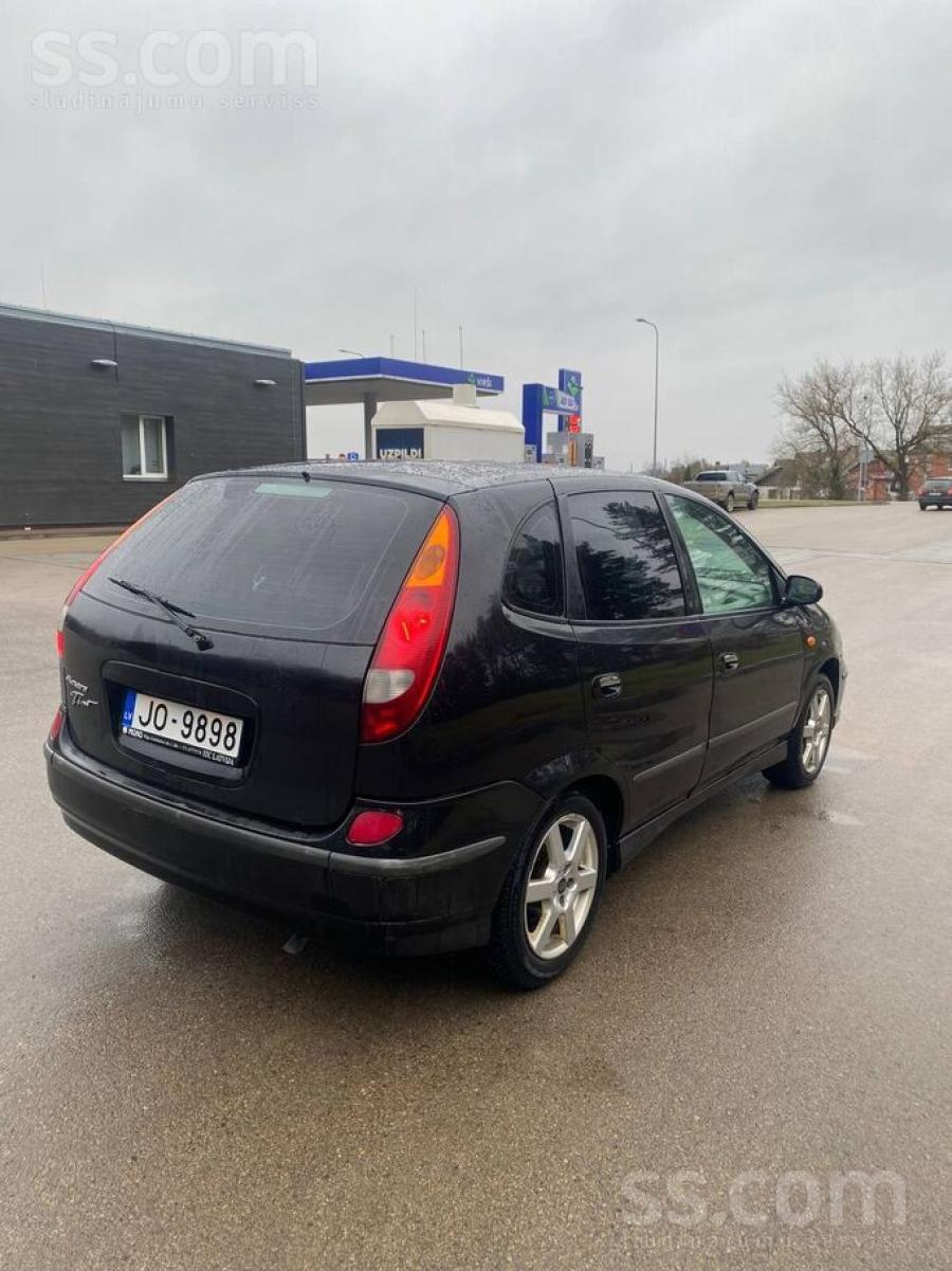 Black Nissan Almera Tino 2002 in Kraslava, with an engine capacity of 2.20 L and mileage of 267 thousand km for 400 €, photo 6 on AUTOMOTO.COM.LV