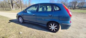 Blue Nissan Almera Tino 2003 in Vilnius, with an engine capacity of 1.80 L and mileage of 242 thousand km for 855 €, photo 2 on AUTOMOTO.COM.LV