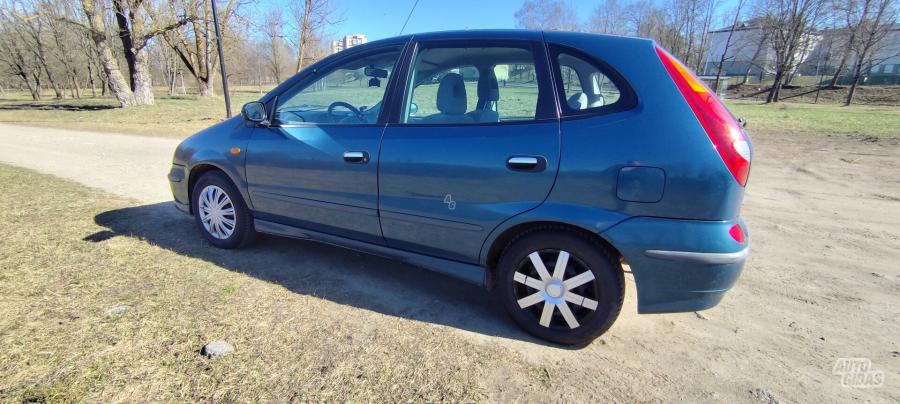 Blue Nissan Almera Tino 2003 in Vilnius, with an engine capacity of 1.80 L and mileage of 242 thousand km for 855 €, photo 2 on AUTOMOTO.COM.LV