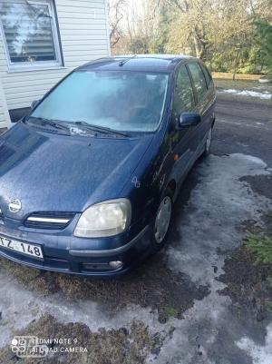 Zils Nissan Almera Tino 2004 Marijampole, ar dzinēja tilpumu 2.20 L un nobraukumu 375 tūkst. km par 650 €, foto  vietnē AUTOMOTO.COM.LV