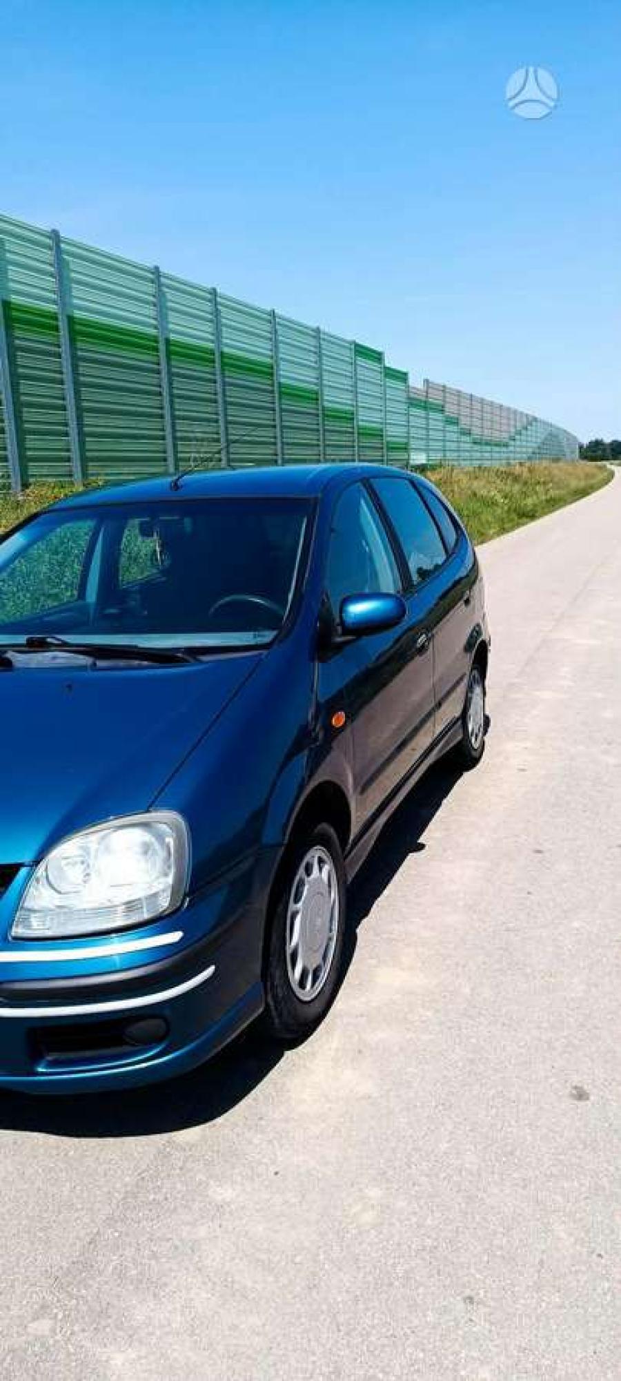 Zils Nissan Almera Tino 2004 Kauņa, ar dzinēja tilpumu 1.77 L un nobraukumu 275 tūkst. km par 950 €, foto 7 vietnē AUTOMOTO.COM.LV