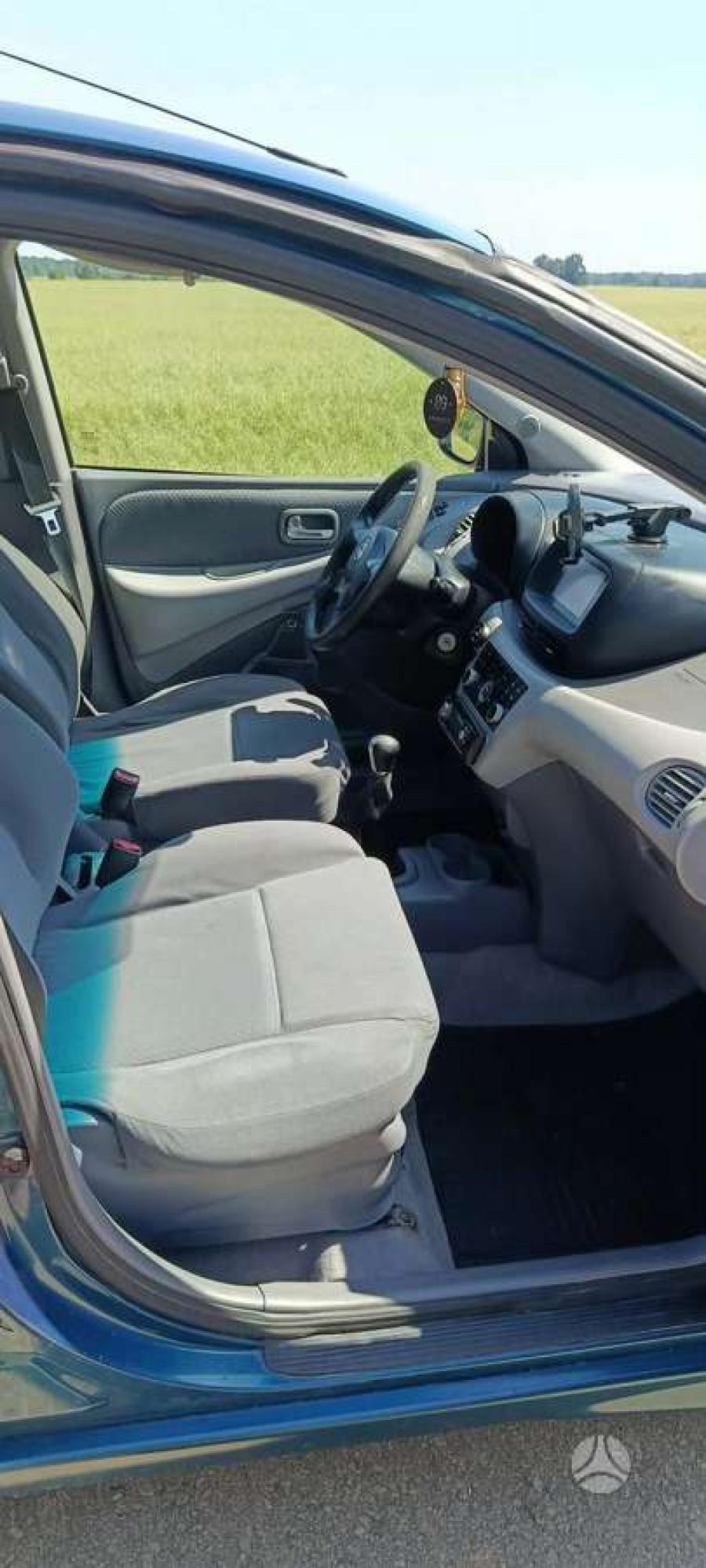 Zils Nissan Almera Tino 2004 Kauņa, ar dzinēja tilpumu 1.77 L un nobraukumu 275 tūkst. km par 950 €, foto 13 vietnē AUTOMOTO.COM.LV