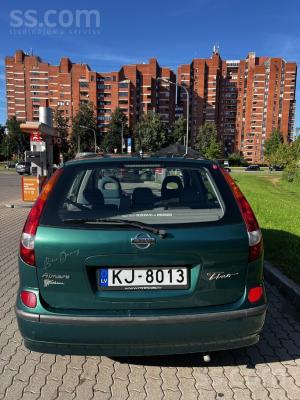 Green Nissan Almera Tino 2001 in Riga, with an engine capacity of 2.00 L and mileage of 139 thousand km for 1400 €, photo 4 on AUTOMOTO.COM.LV