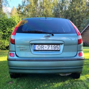 Green Nissan Almera Tino 2001 in Riga, with an engine capacity of 1.80 L and mileage of 92 thousand km for 2500 €, photo 5 on AUTOMOTO.COM.LV