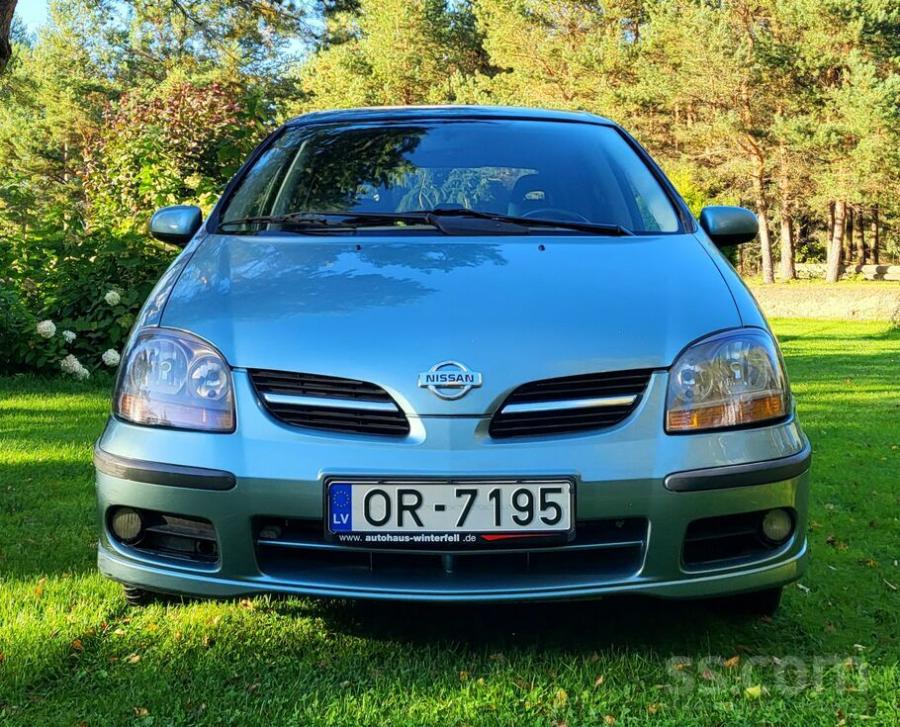 Green Nissan Almera Tino 2001 in Riga, with an engine capacity of 1.80 L and mileage of 92 thousand km for 2500 €, photo 9 on AUTOMOTO.COM.LV
