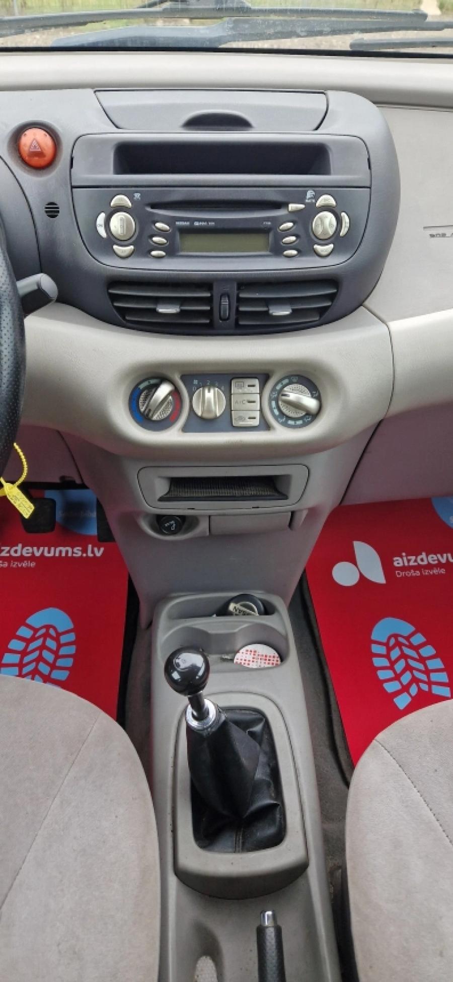 Zaļš Nissan Almera Tino 2000 Rīga, ar dzinēja tilpumu 2.20 L un nobraukumu 289 tūkst. km par 1100 €, foto 13 vietnē AUTOMOTO.COM.LV