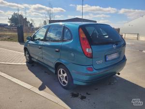 Zaļš Nissan Almera Tino 2003 Viļņa, ar dzinēja tilpumu 2.20 L un nobraukumu 205 tūkst. km par 680 €, foto 7 vietnē AUTOMOTO.COM.LV