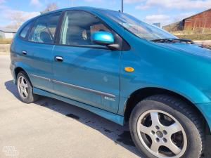 Zaļš Nissan Almera Tino 2003 Viļņa, ar dzinēja tilpumu 2.20 L un nobraukumu 205 tūkst. km par 680 €, foto 11 vietnē AUTOMOTO.COM.LV
