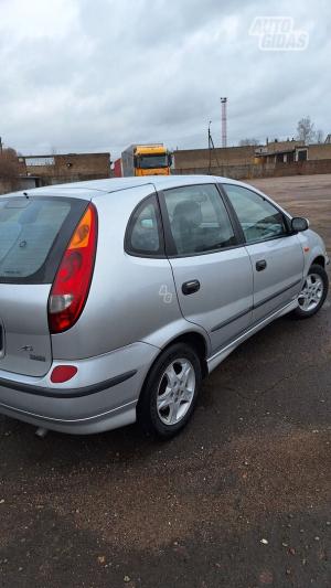 Grey Nissan Almera Tino 2004 in Mazeikiai, with an engine capacity of 2.00 L and mileage of 225 thousand km for 1200 €, photo 5 on AUTOMOTO.COM.LV