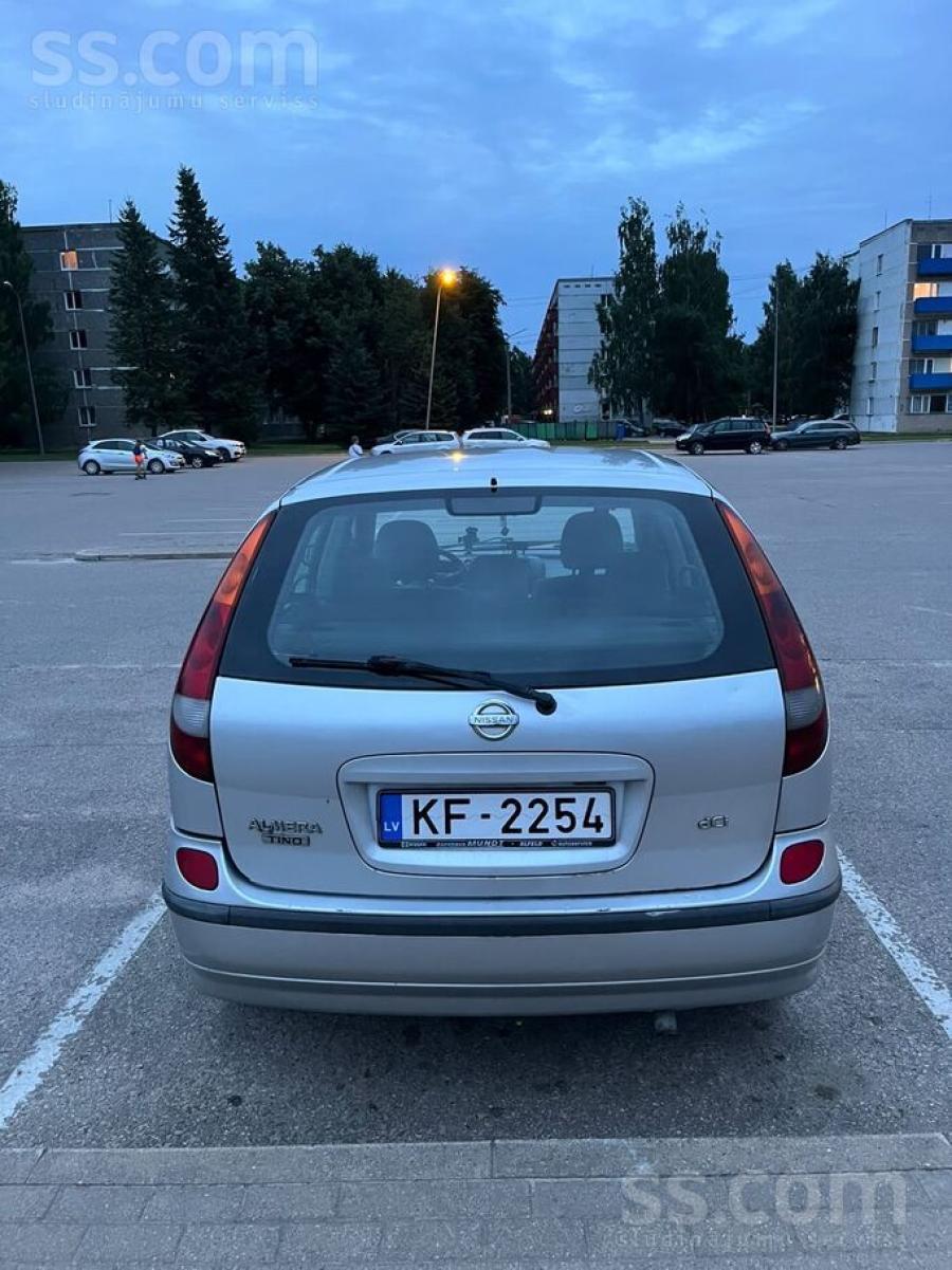 Pelēks Nissan Almera Tino 2004 Jēkabpils, ar dzinēja tilpumu 2.40 L un nobraukumu 250 tūkst. km par 500 €, foto 5 vietnē AUTOMOTO.COM.LV