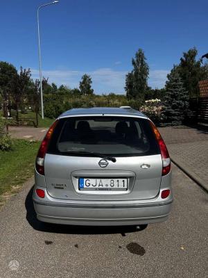 Grey Nissan Almera Tino 2004 in Vilnius, with an engine capacity of 1.77 L and mileage of 212 thousand km for 1000 €, photo 3 on AUTOMOTO.COM.LV