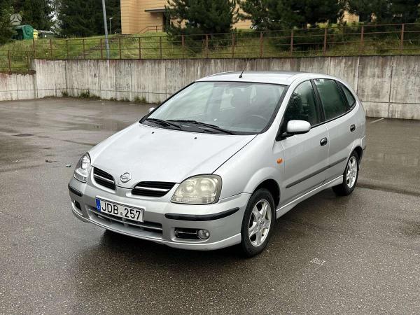 Pelēks Nissan Almera Tino 2006 Anykščiai, ar dzinēja tilpumu 2.18 L un nobraukumu 211 tūkst. km par 350 €, foto 1 vietnē AUTOMOTO.COM.LV