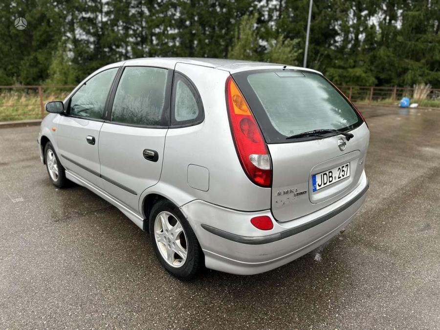 Grey Nissan Almera Tino 2006 in Anyksciai, with an engine capacity of 2.18 L and mileage of 211 thousand km for 350 €, photo 9 on AUTOMOTO.COM.LV