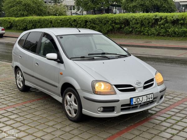 Grey Nissan Almera Tino 2002 in Ukmerge, with an engine capacity of 2.20 L and mileage of 231 thousand km for 480 €, photo 7 on AUTOMOTO.COM.LV