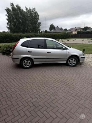 Pelēks Nissan Almera Tino 2002 Plungė, ar dzinēja tilpumu 2.18 L un nobraukumu 320 tūkst. km par 600 €, foto 5 vietnē AUTOMOTO.COM.LV