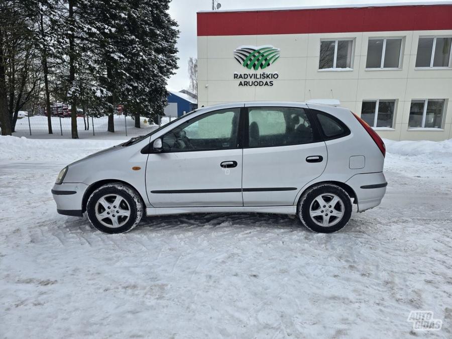 Pelēks Nissan Almera Tino 2003 Radviliškis, ar dzinēja tilpumu 2.20 L un nobraukumu 276 tūkst. km par 995 €, foto 12 vietnē AUTOMOTO.COM.LV