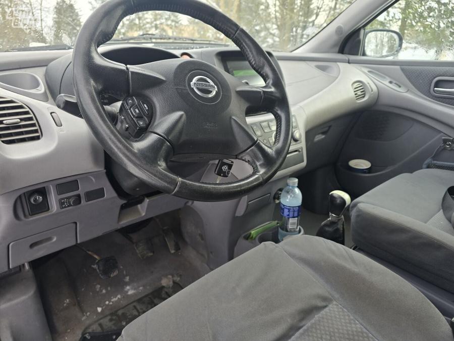 Pelēks Nissan Almera Tino 2003 Radviliškis, ar dzinēja tilpumu 2.20 L un nobraukumu 276 tūkst. km par 995 €, foto 15 vietnē AUTOMOTO.COM.LV