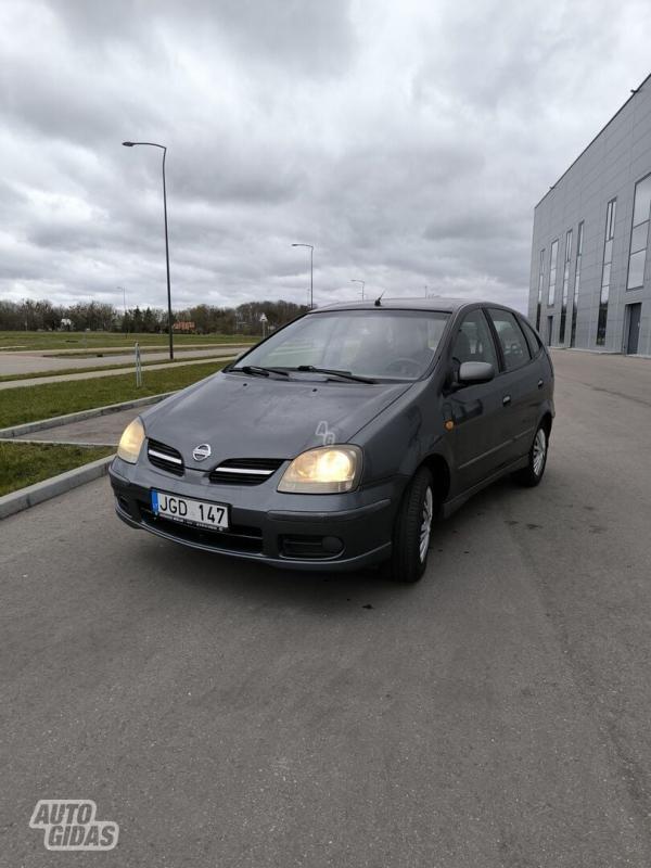 Pelēks Nissan Almera Tino 2003 Kauņa, ar dzinēja tilpumu 1.80 L un nobraukumu 245 tūkst. km par 550 €, foto 1 vietnē AUTOMOTO.COM.LV