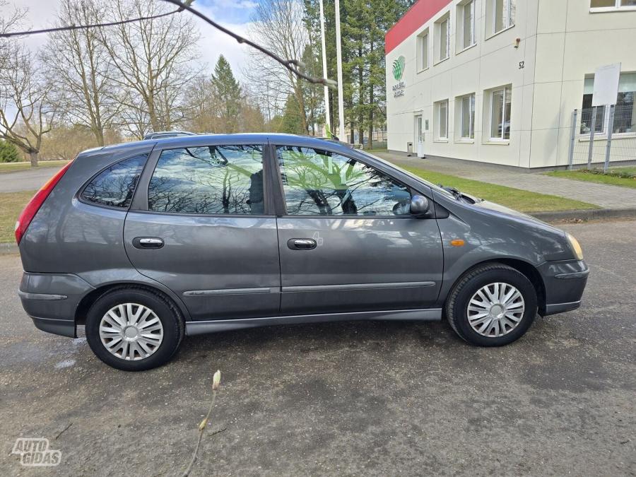 Grey Nissan Almera Tino 2003 in Radviliskis, with an engine capacity of 1.80 L and mileage of 246 thousand km for 1390 €, photo 12 on AUTOMOTO.COM.LV