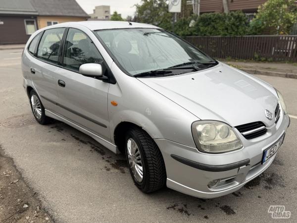 Grey Nissan Almera Tino 2003 in Kaunas, with an engine capacity of 2.20 L and mileage of 274 thousand km for 650 €, photo 3 on AUTOMOTO.COM.LV