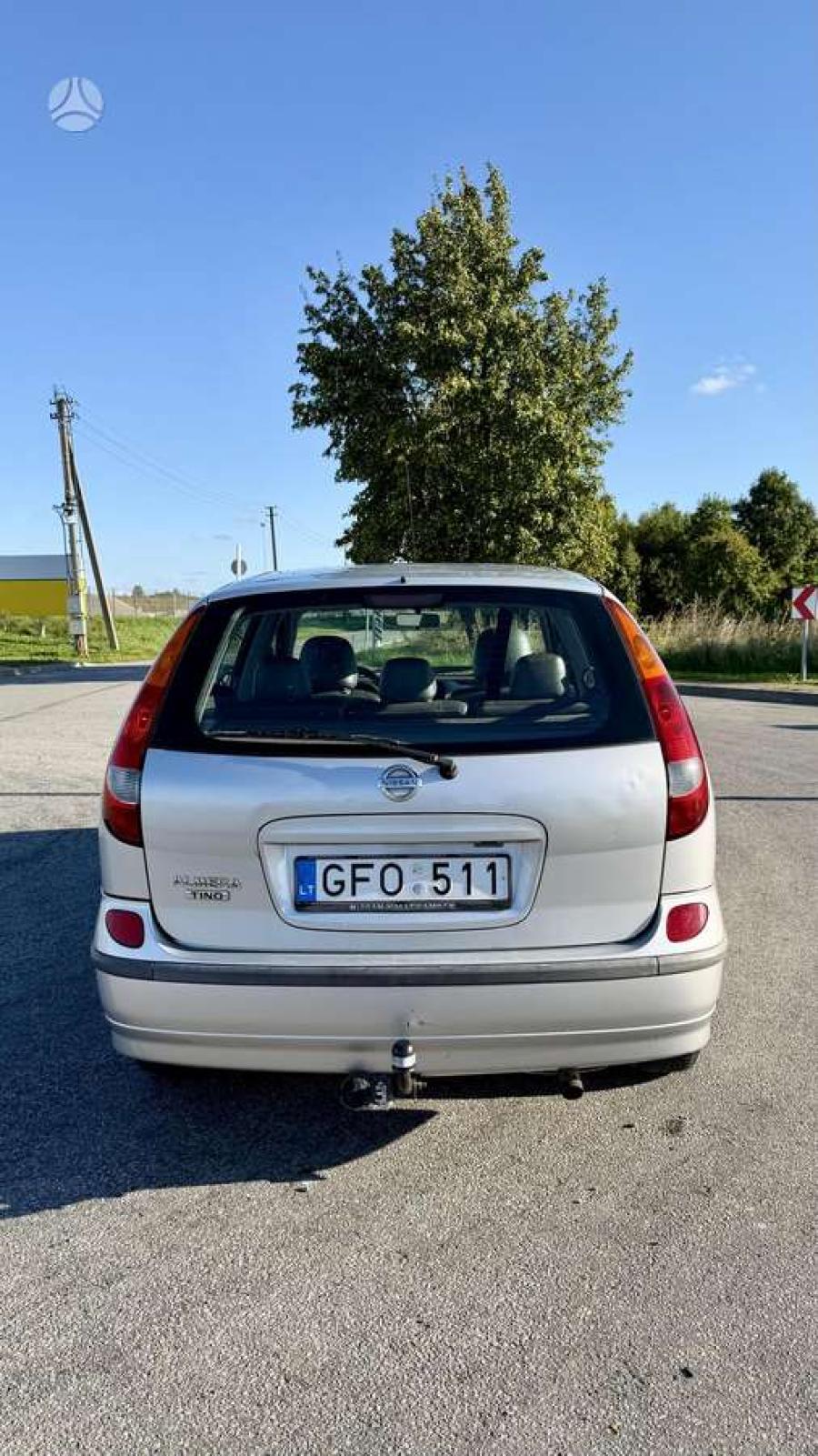 Pelēks Nissan Almera Tino 2003 Klaipėda, ar dzinēja tilpumu 2.18 L un nobraukumu 278 tūkst. km par 1500 €, foto 6 vietnē AUTOMOTO.COM.LV