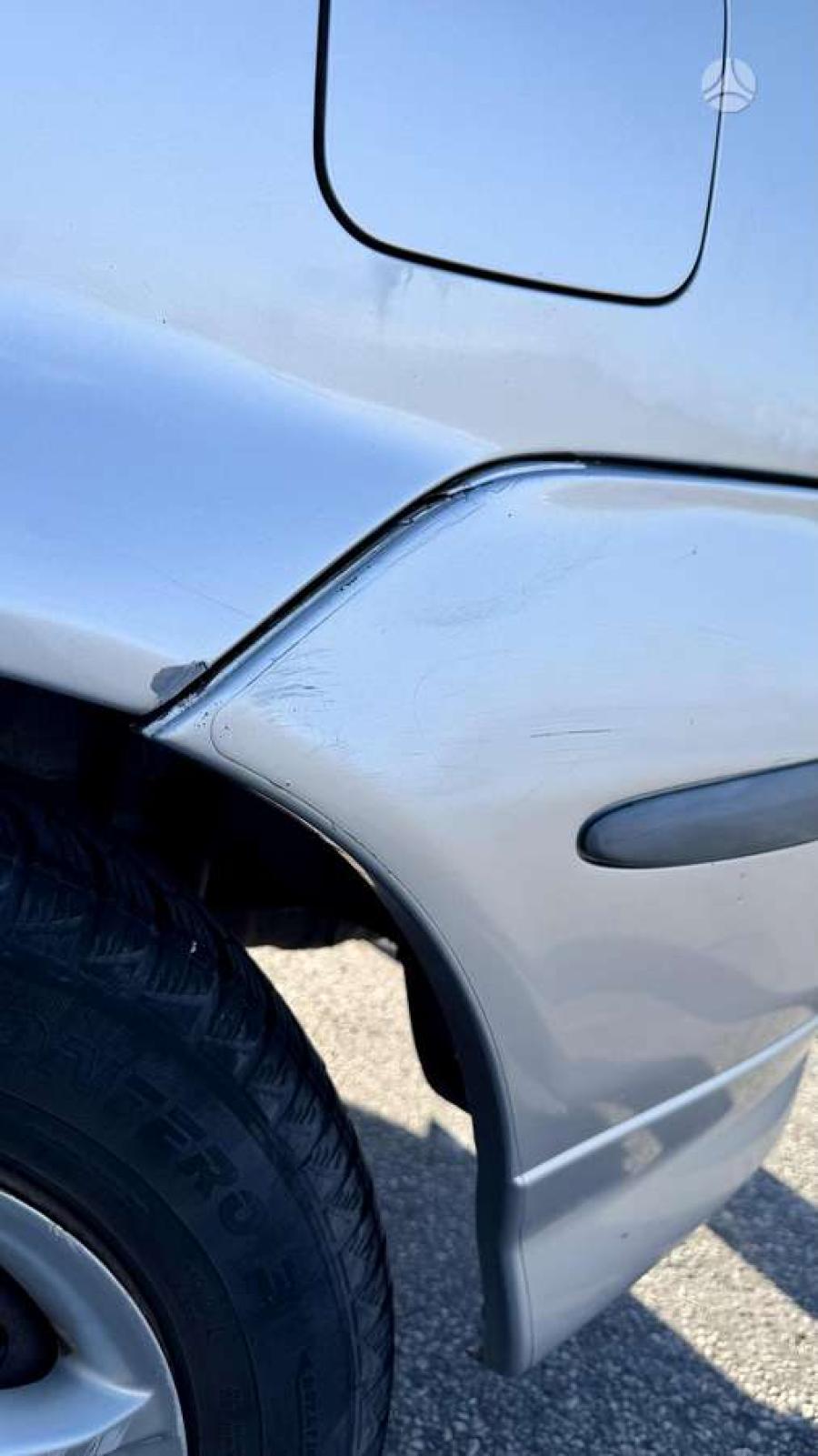 Pelēks Nissan Almera Tino 2003 Klaipėda, ar dzinēja tilpumu 2.18 L un nobraukumu 278 tūkst. km par 1500 €, foto 25 vietnē AUTOMOTO.COM.LV