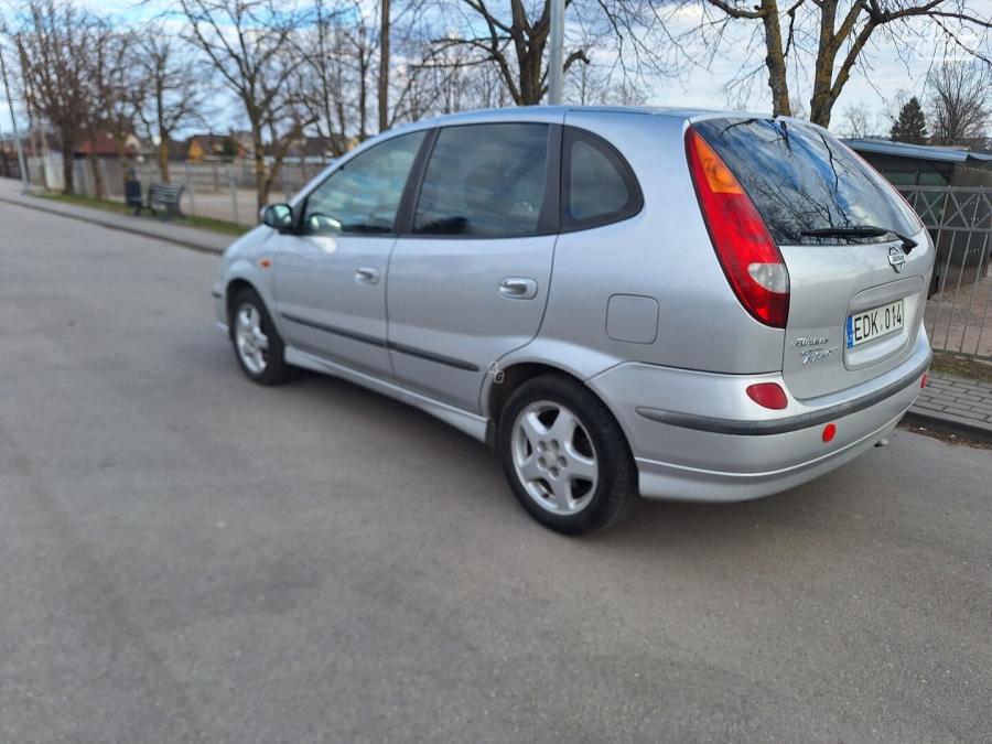 Pelēks Nissan Almera Tino 2004 Telšiai, ar dzinēja tilpumu 2.20 L un nobraukumu 259 tūkst. km par 850 €, foto 1 vietnē AUTOMOTO.COM.LV