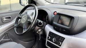 Grey Nissan Almera Tino 2004 in Radviliskis, with an engine capacity of 1.80 L and mileage of 154 thousand km for 995 €, photo 16 on AUTOMOTO.COM.LV