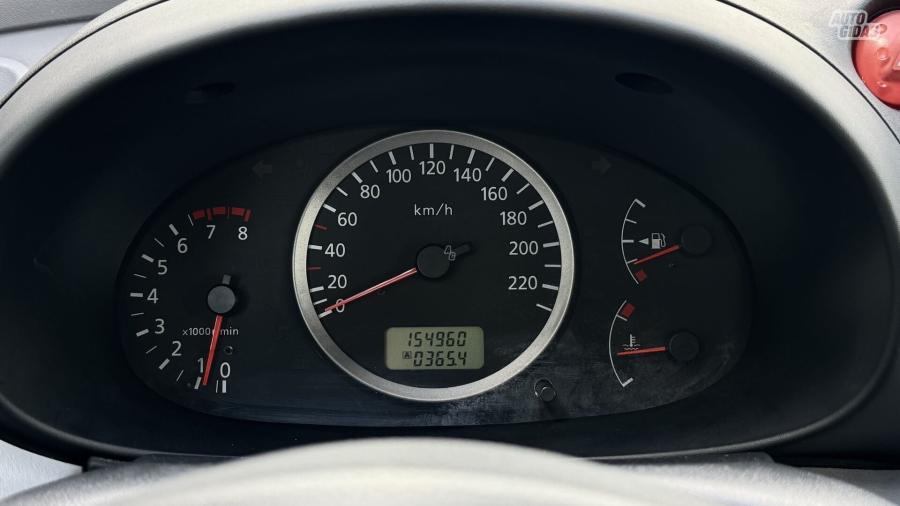 Grey Nissan Almera Tino 2004 in Radviliskis, with an engine capacity of 1.80 L and mileage of 154 thousand km for 995 €, photo 21 on AUTOMOTO.COM.LV