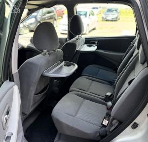 Grey Nissan Almera Tino 2004 in Radviliskis, with an engine capacity of 1.80 L and mileage of 154 thousand km for 995 €, photo 26 on AUTOMOTO.COM.LV