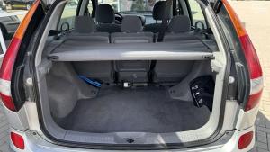Grey Nissan Almera Tino 2004 in Radviliskis, with an engine capacity of 1.80 L and mileage of 154 thousand km for 995 €, photo 28 on AUTOMOTO.COM.LV