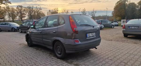 Grey Nissan Almera Tino 2004 in Valmiera, with an engine capacity of 2.20 L and mileage of 337 thousand km for 850 €, photo 4 on AUTOMOTO.COM.LV