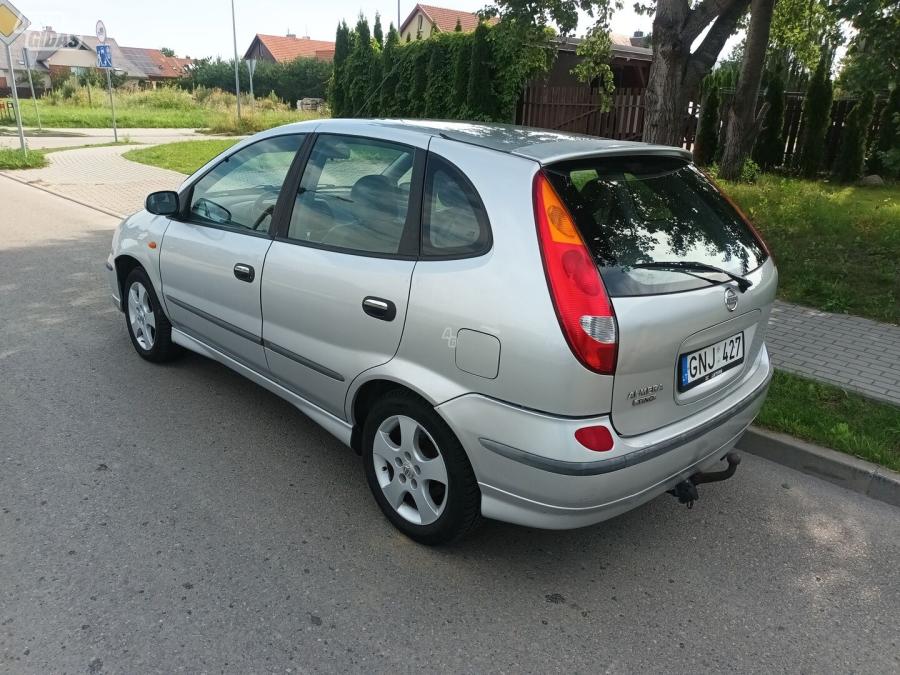Pelēks Nissan Almera Tino 2004 Klaipėda, ar dzinēja tilpumu 2.20 L un nobraukumu 230 tūkst. km par 750 €, foto 1 vietnē AUTOMOTO.COM.LV