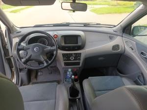 Pelēks Nissan Almera Tino 2004 Klaipėda, ar dzinēja tilpumu 2.20 L un nobraukumu 230 tūkst. km par 750 €, foto 8 vietnē AUTOMOTO.COM.LV