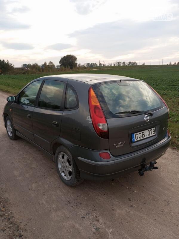 Pelēks Nissan Almera Tino 2004 Klaipėda, ar dzinēja tilpumu 2.20 L un nobraukumu 271 tūkst. km par 1250 €, foto 8 vietnē AUTOMOTO.COM.LV